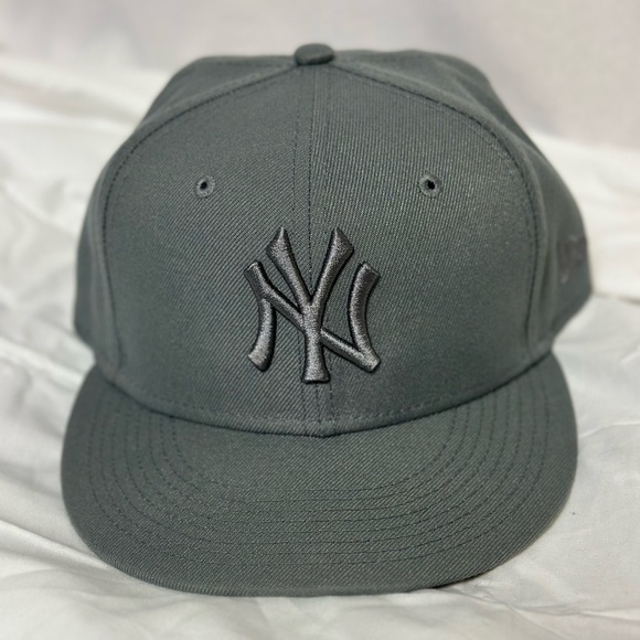 New Era | Accessories | Authentic Mlb New York Yankees 9fifty New Era ...
